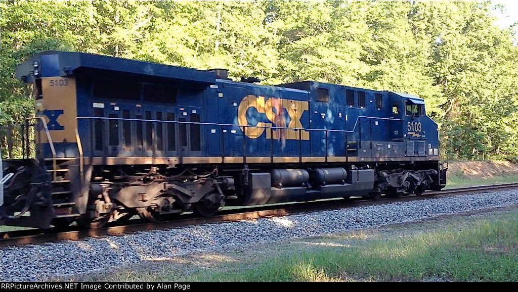 CSX AC44CW 5103